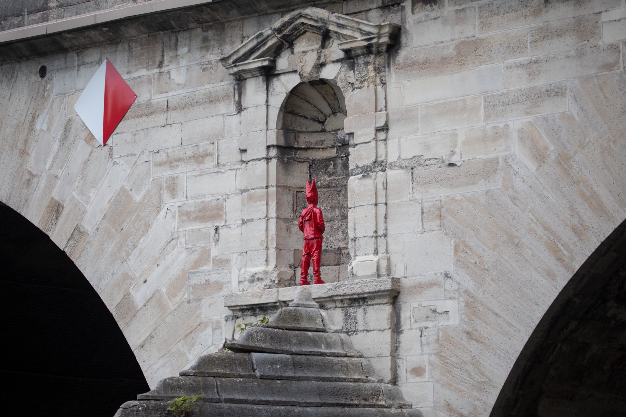 James Colomina - Sculptures in Paris - Le Pont Marie - Observascope