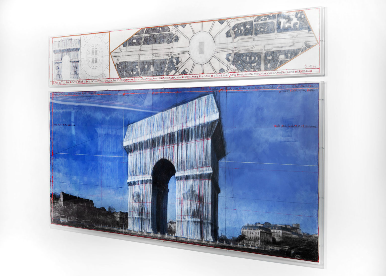 Christo & Jeanne-Claude - Arc de triomphe "Wrapped" in Paris - Observascope