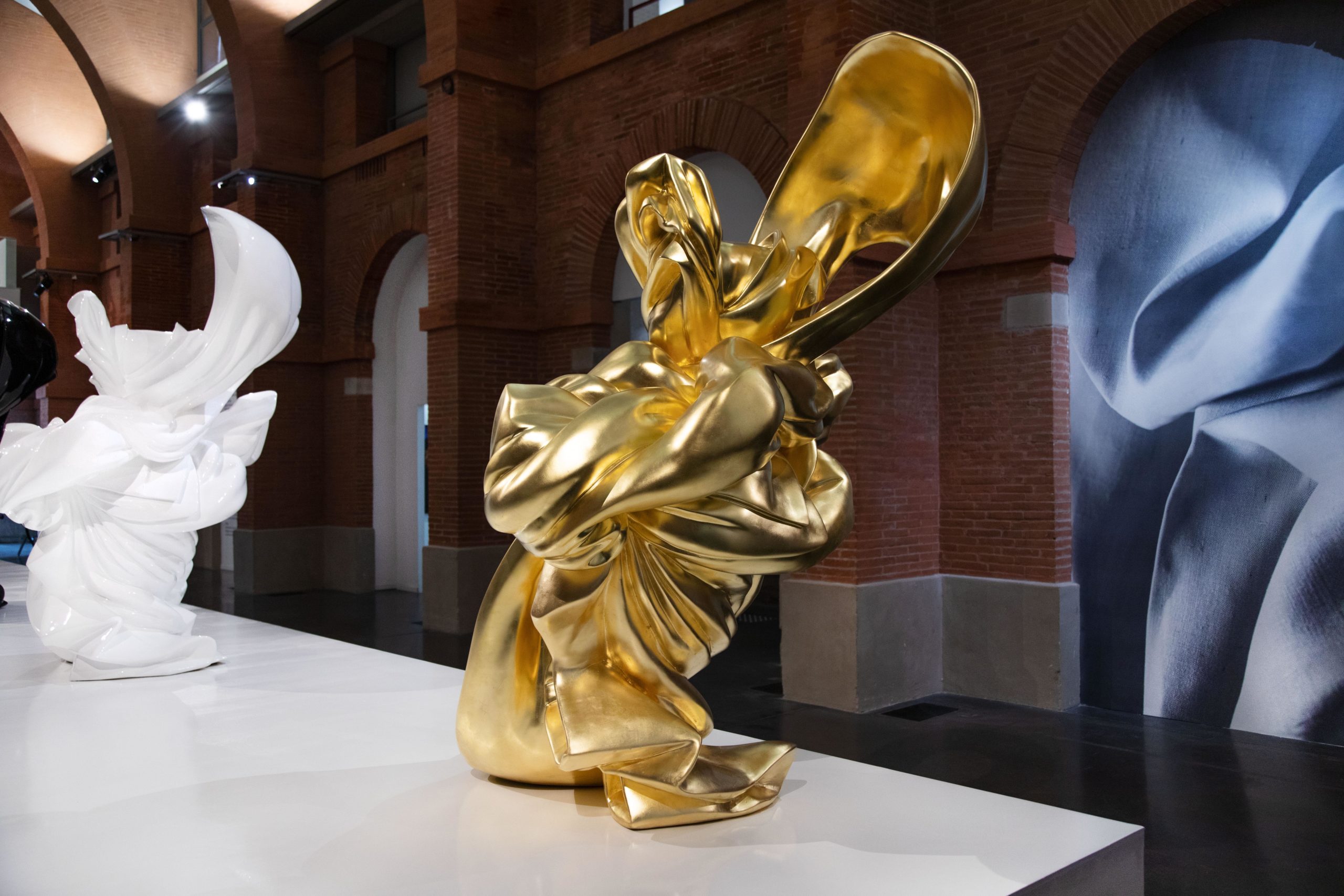 ORLAN | Manifesto. Body and Sculpture - Observascope